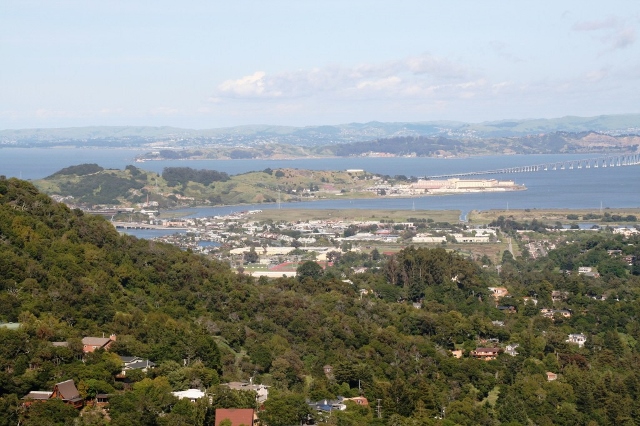 Dumpster Rental Services in Kentfield, CA | Pirate Dumpsters